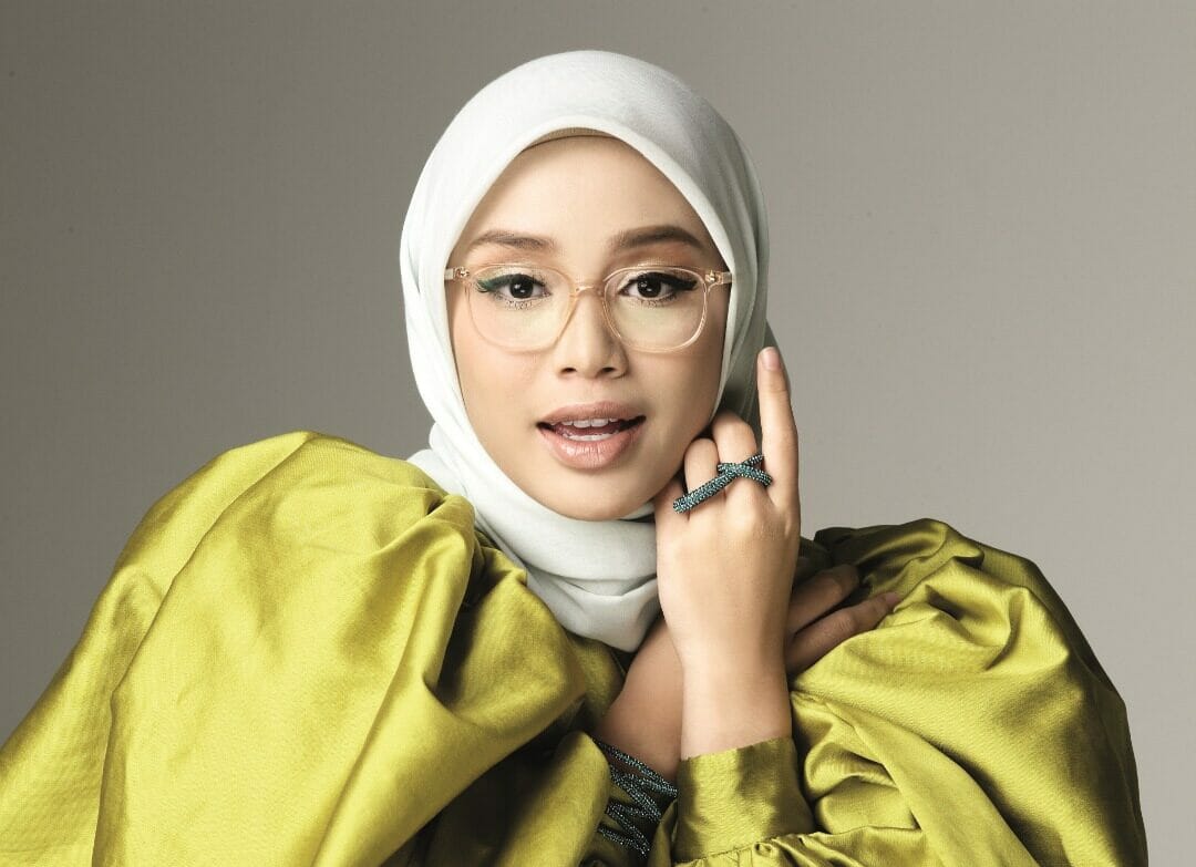 6 Things About Bunga, the M'sian Rapper Chosen to Open Coldplay’s ...