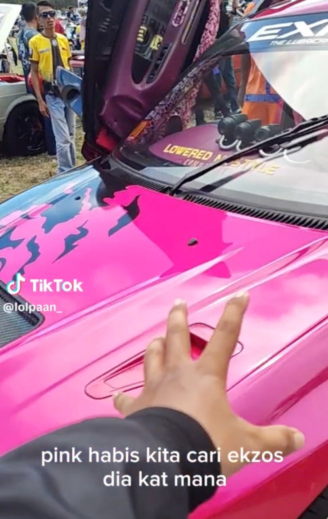 Fast, Furious & Pink - Meet the Unbelievable Makcik and Her Jaw ...
