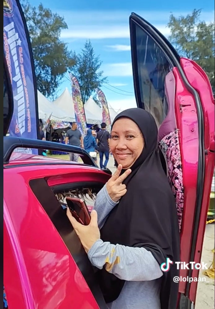 Fast, Furious & Pink - Meet the Unbelievable Makcik and Her Jaw ...