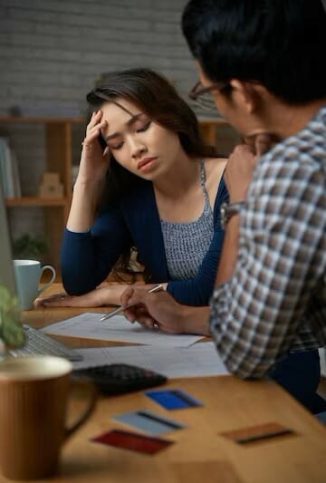 Are You Always On Edge? Here Are 6 Signs You're In An Emotionally ...