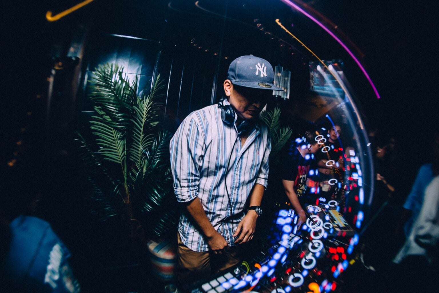 5 Top Ladies' Night Destinations For a Good Time in KL - WORLD OF BUZZ