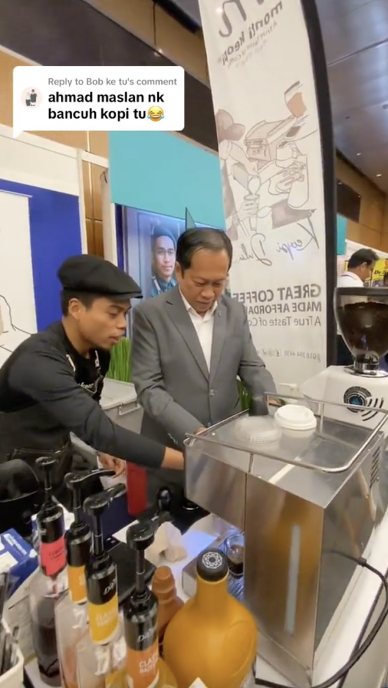 After Displaying Cooking Prowess, Ahmad Maslan Now Hilariously Shows ...