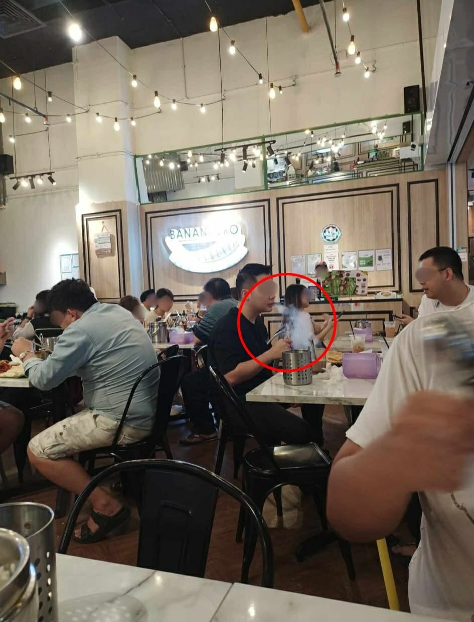 Man Condemned for Openly Vaping Inside Indoor Restaurant at KL Mall, Staff Allegedly Didn't Stop ...