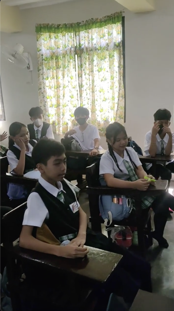 Filipino Students Perfectly Sing Rasa Sayang, M'sians & Indonesians ...