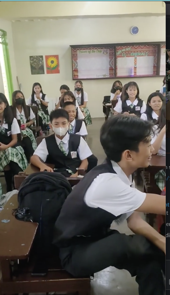 Filipino Students Perfectly Sing Rasa Sayang, M'sians & Indonesians ...