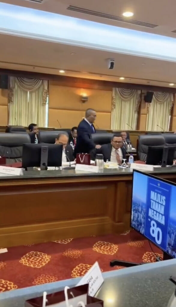 "Only their followers are fighting" - Selangor & Kedah MBs' Family-Like ...