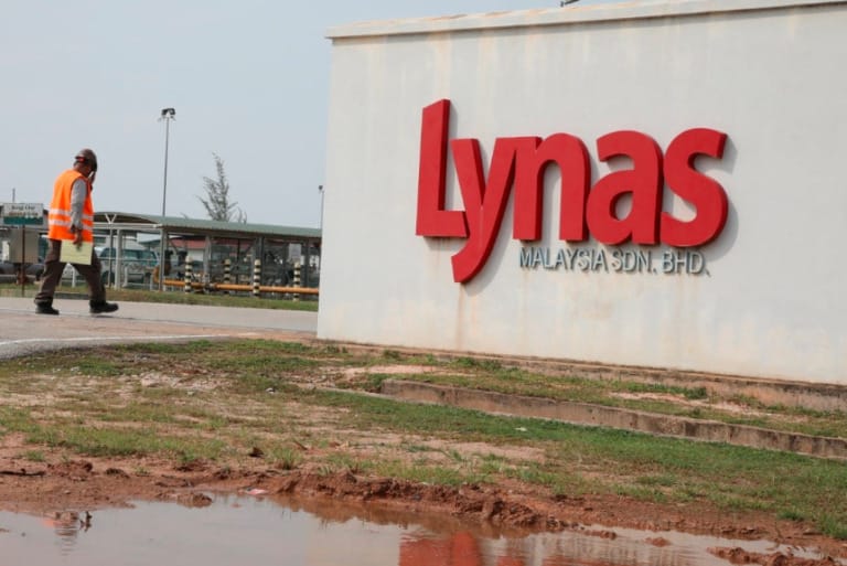 Malaysia Criticised for Extending Licence of Australian Rare Earths ...