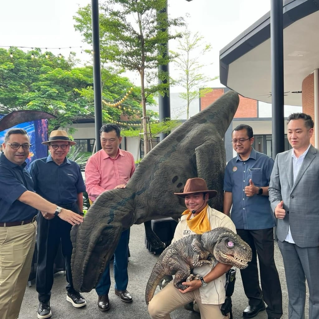 Silverlakes Village, Perak's First Premium Outlet Will Officially Open ...