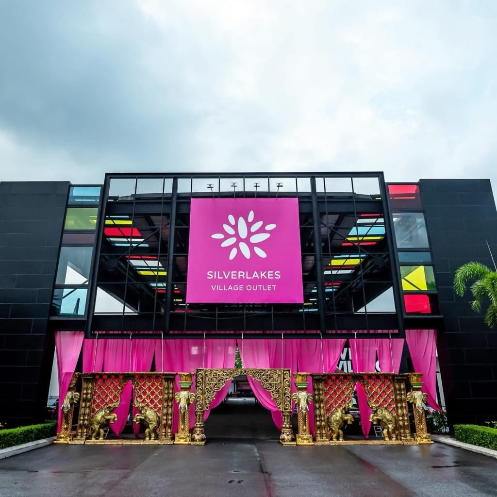 Silverlakes Village, Perak's First Premium Outlet Will Officially Open ...