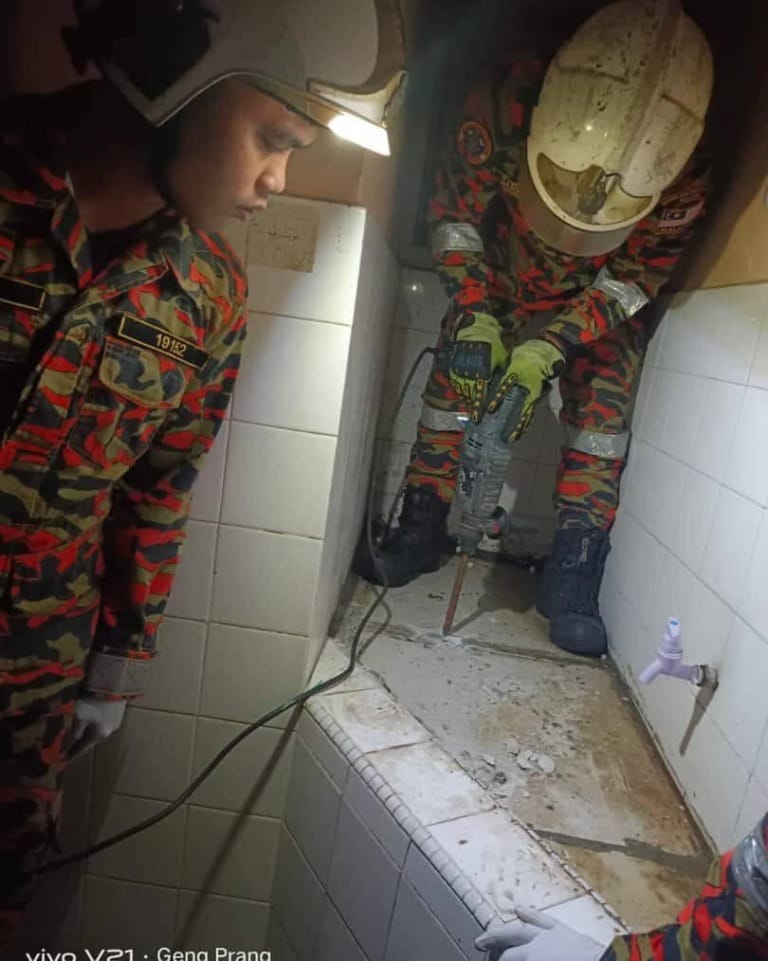 M'sian Homeowner Finds Dead Body Inside Bath Tub That Was Cemented Over ...