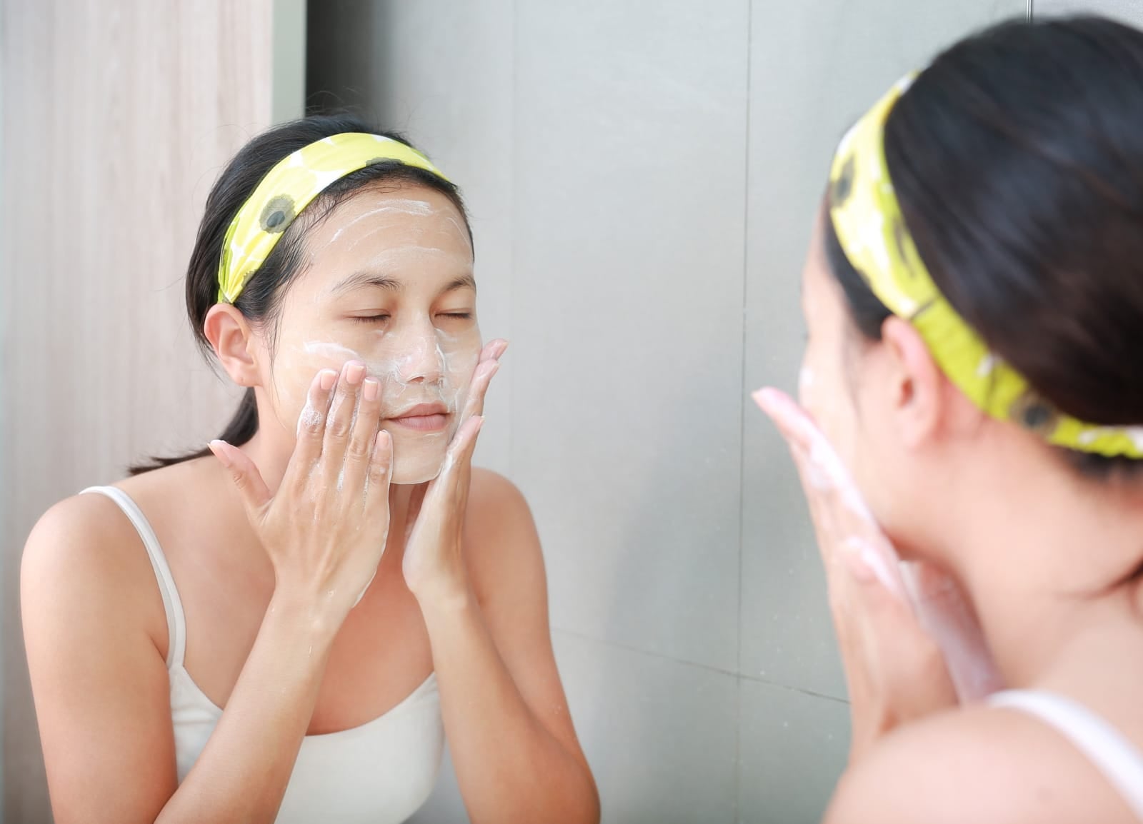 Breaking Out Before CNY? 5 Tips From Skincare Experts on How to Get Rid ...