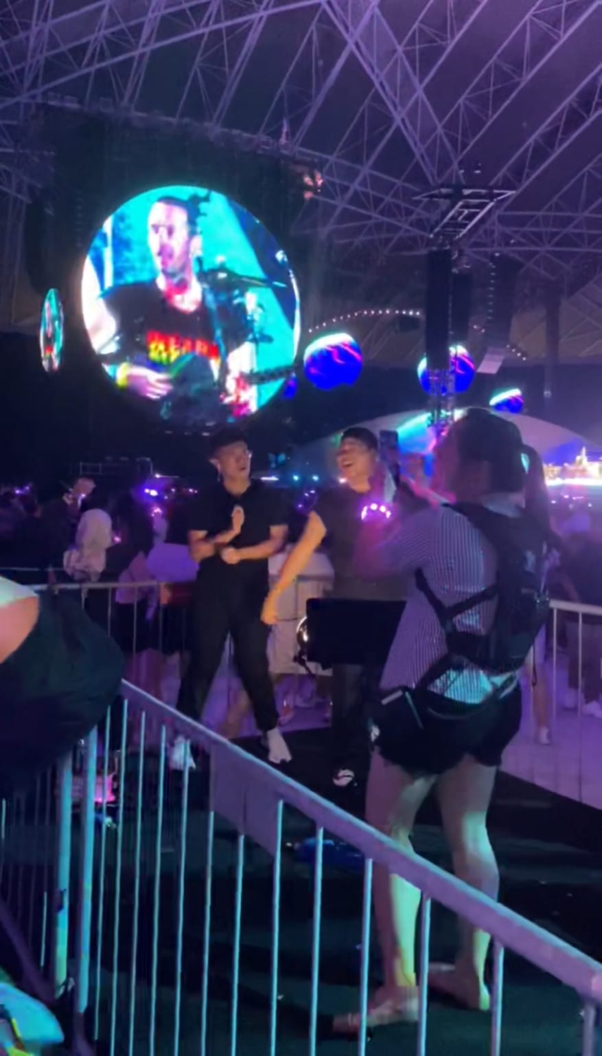 Sign Language Interpreters Go Viral for Upbeat & Energetic Performance ...