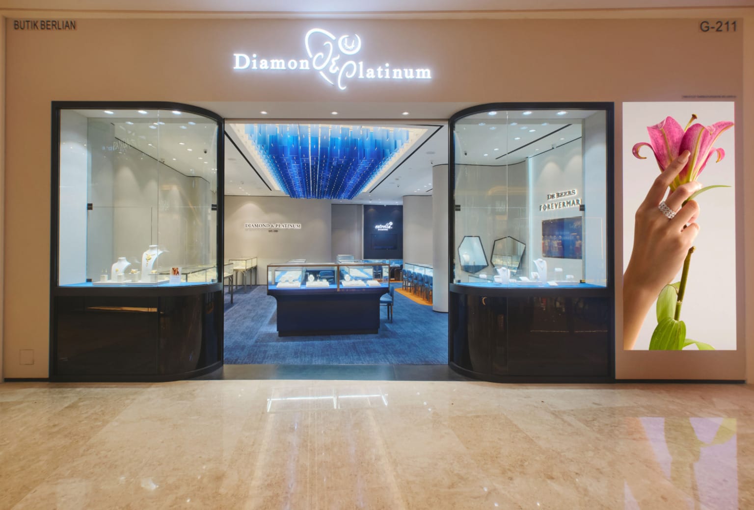 A New Era: Diamond & Platinum Unveils a Shimmering Presence at IOI City ...