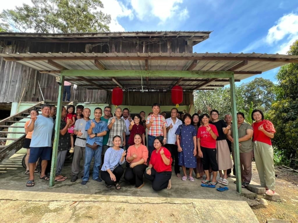 Local Gangsters Allegedly Threaten Sarawak MP After Getting Only RM5 ...