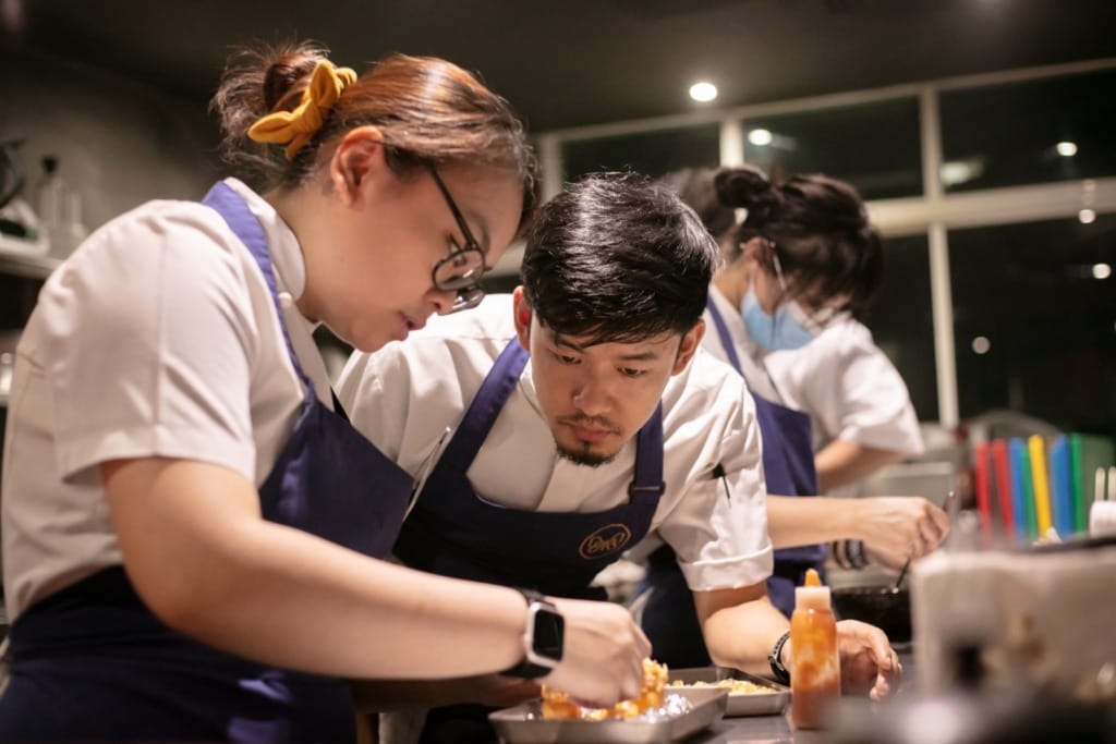 Sarawakian Chef Michelle Goh Becomes Youngest Female M'sian to Receive ...