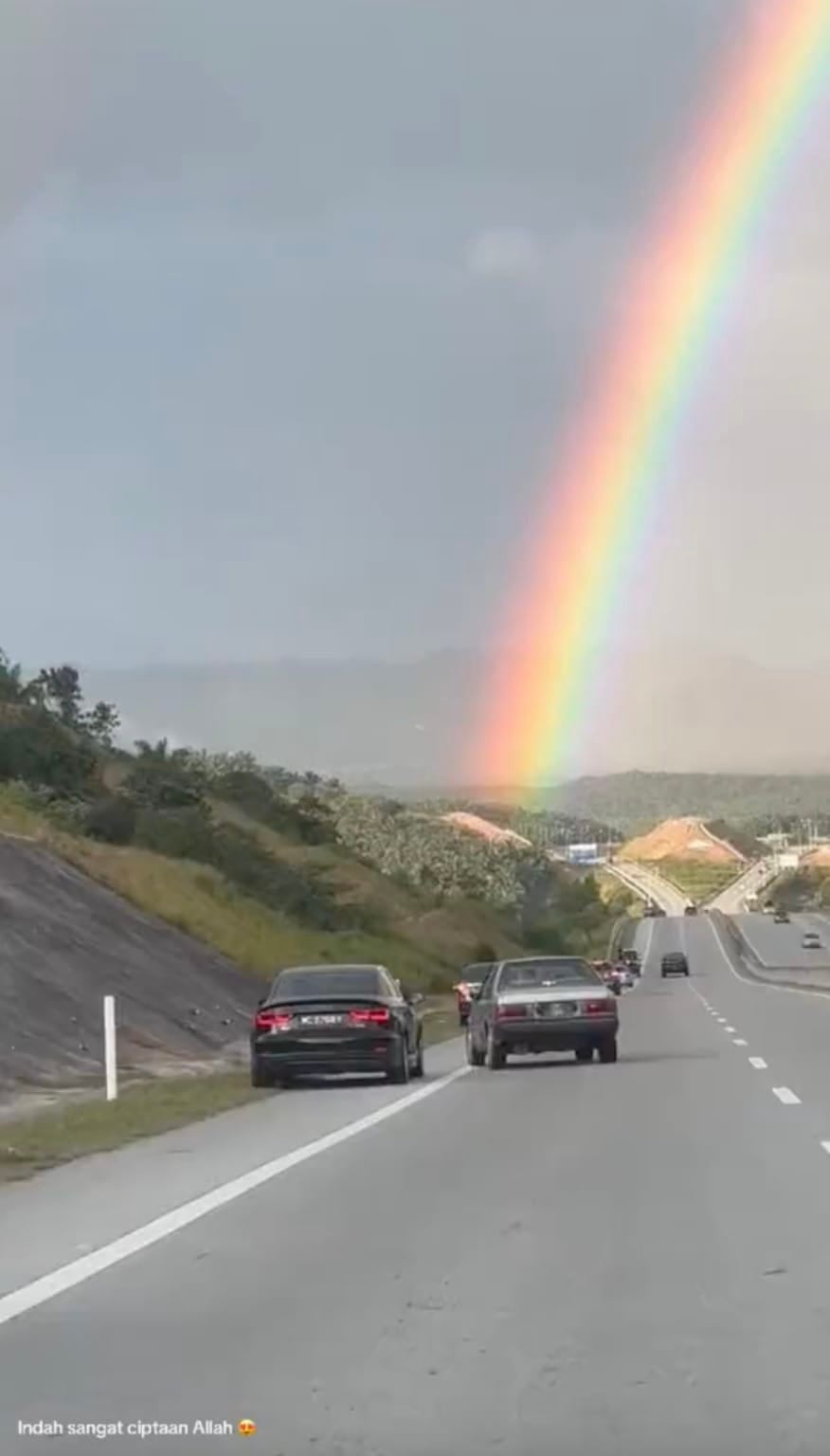 M'sian Records Jaw-Dropping View of Rainbow on Pahang Road & it's the ...