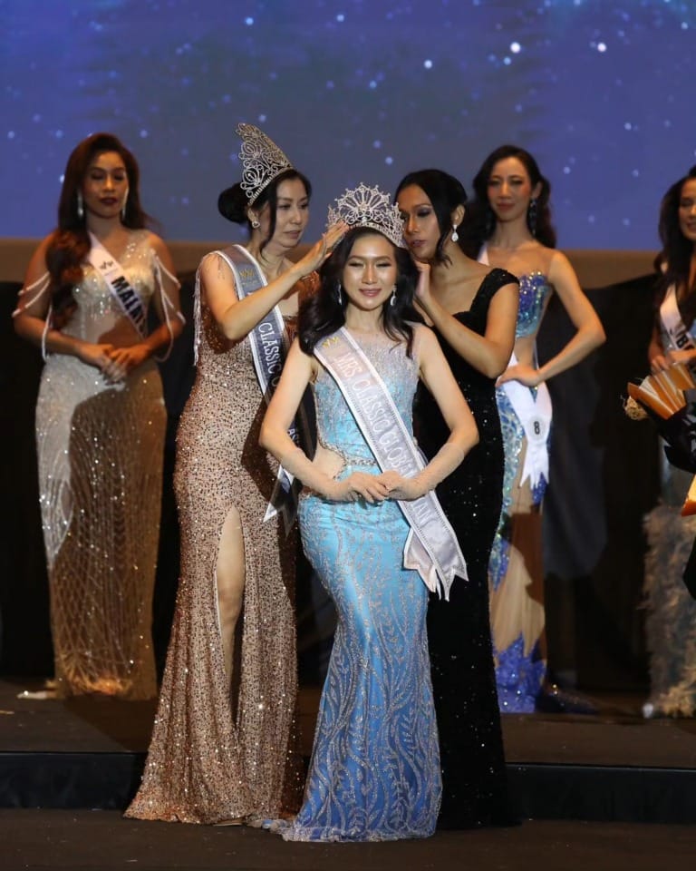 55yo M'sian Joanne Lam Crowned Mrs Classic Global Asian 2024 at Miss ...