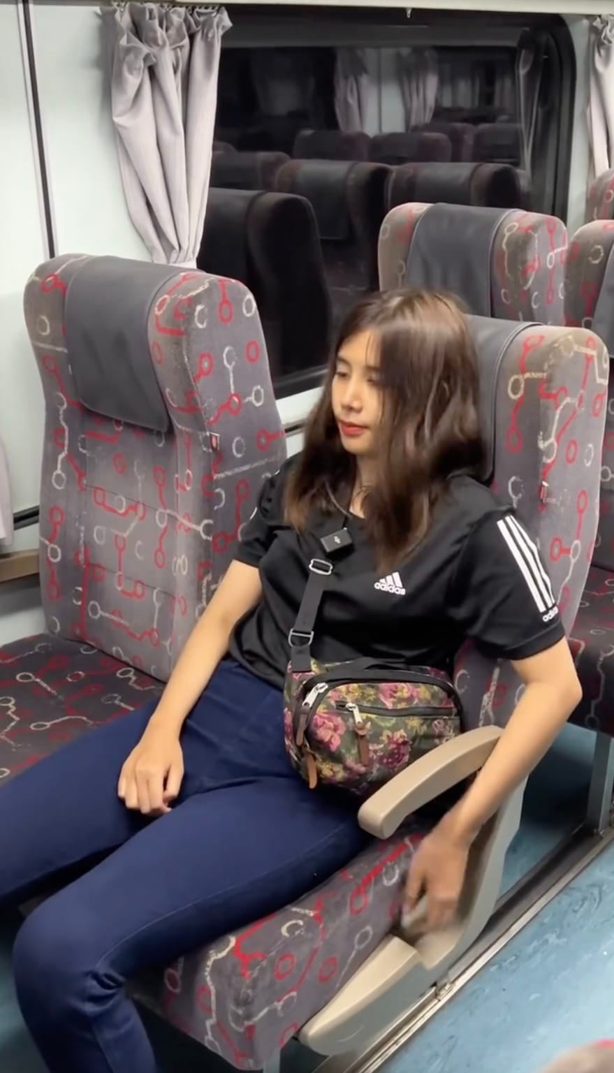 Thai Travel Vlogger Hilariously Reviews KTM Intercity Sleeper Train ...