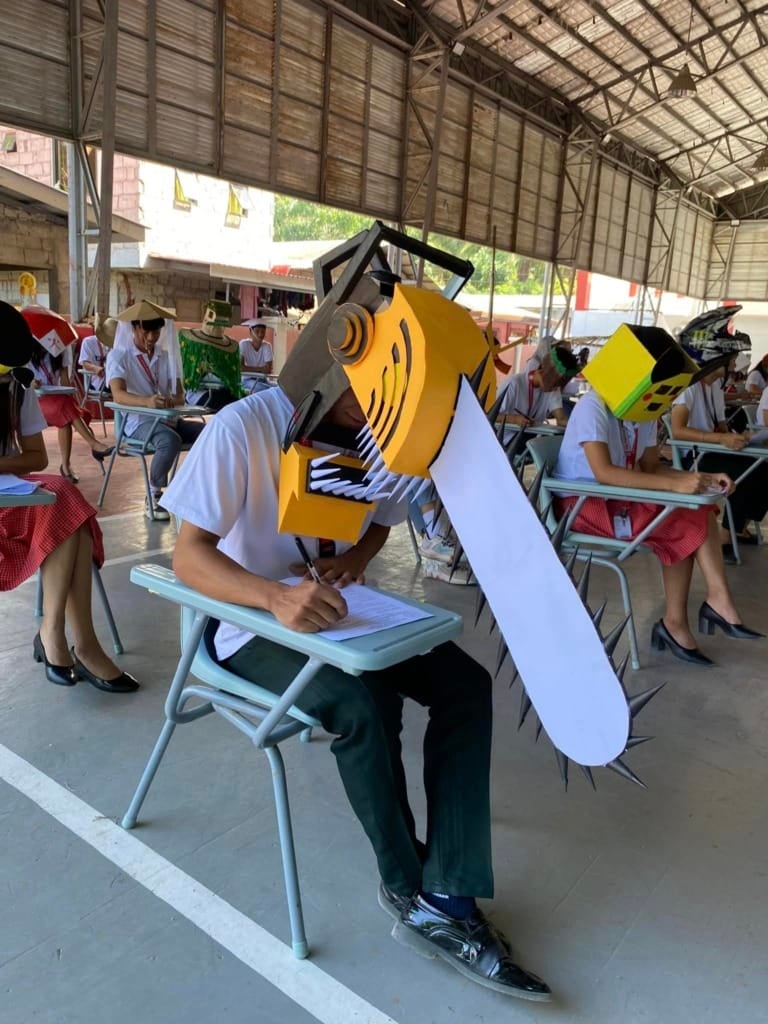 Filipino Lecturer Asks Uni Students to Wear Anti-Cheating Hats For ...