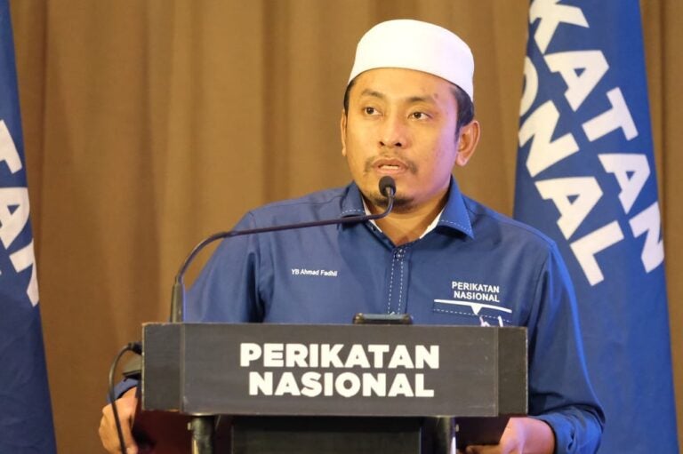 PAS MP Dares DAP Candidate to Show UPSR & SPM Results, She Reveals Straight As in Both - WORLD ...