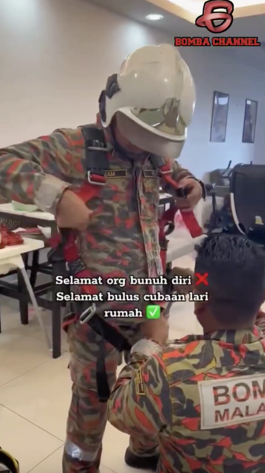 Abang Bomba Saves Naughty Cats Which Got Stuck After Trying to Run Away ...