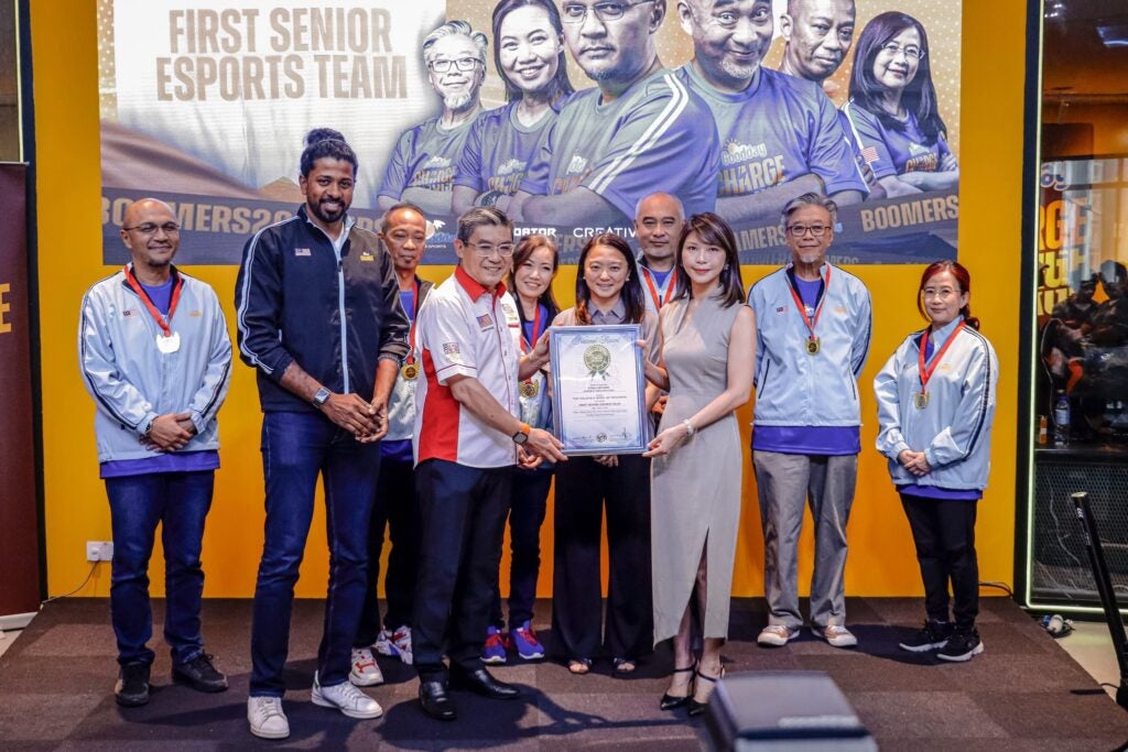 Meet Team eMAS, Malaysia's 1st Senior Esports Team Consisting of ...