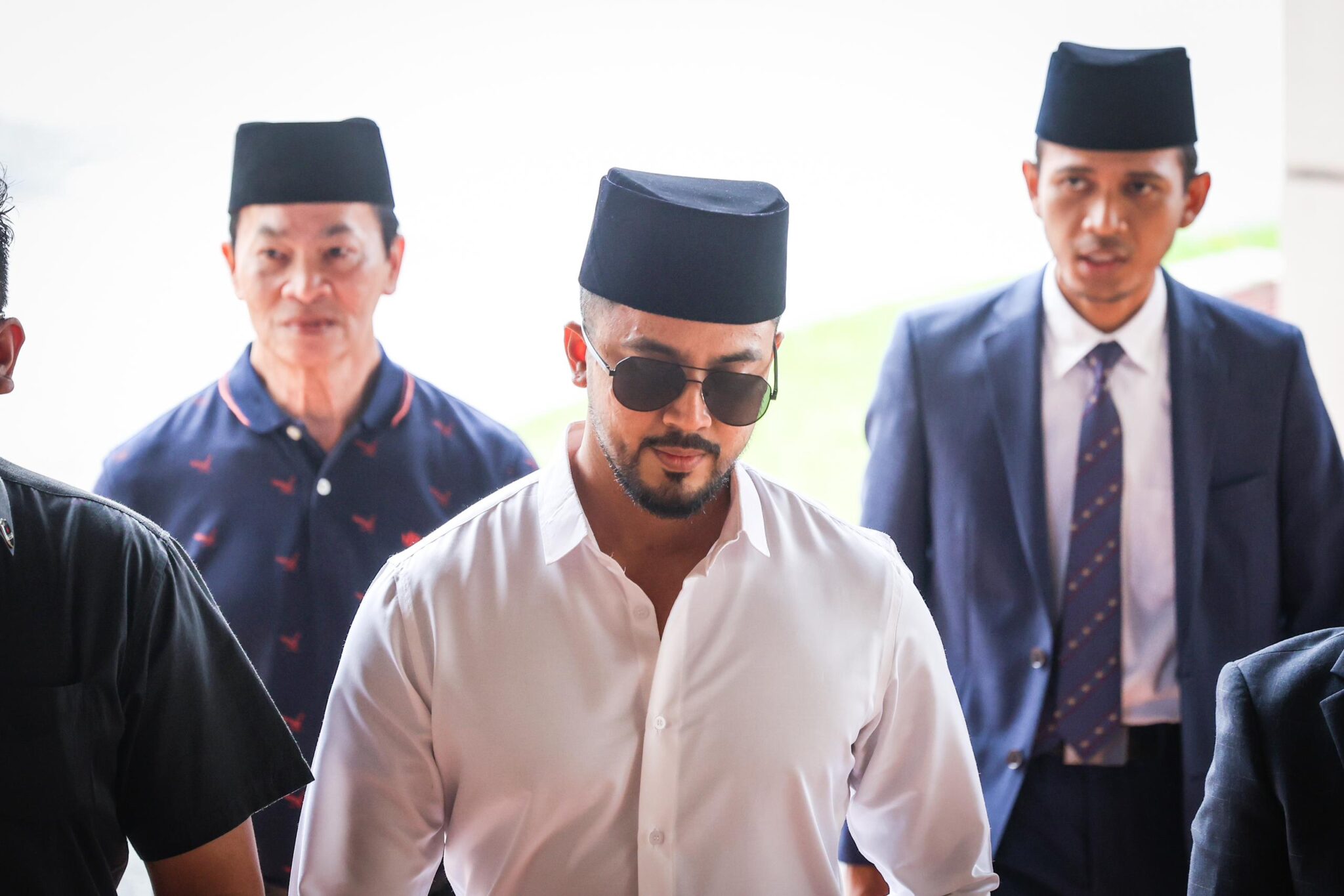 "Thank you Ruhainies, for breaking my family apart" - Bella Astillah ...