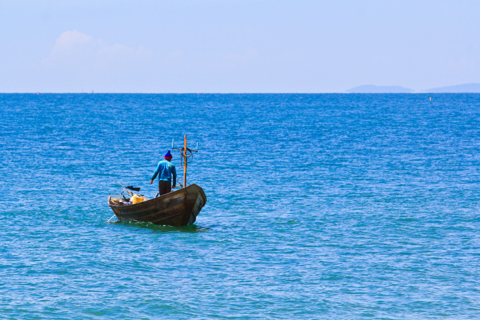 Vietnamese Fishermen Caught in M'sian Waters Attack Local Maritime ...