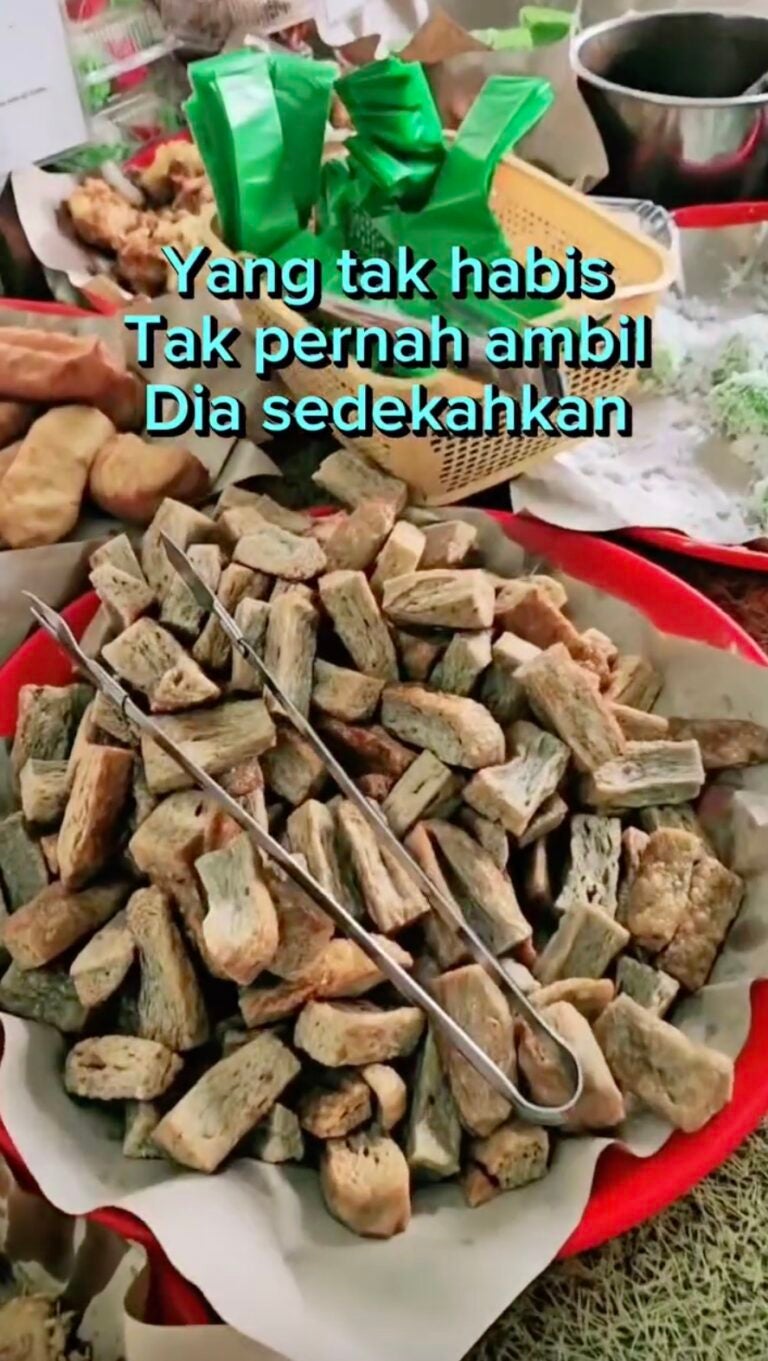 "The best food vendor" - Penang Eatery Bemoans Action Against GISBH ...