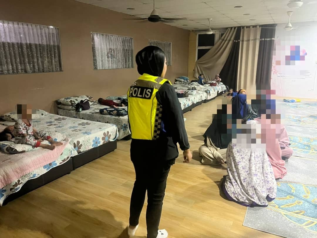 "Where is JAKIM?" - M'sians Angered By RM25 Mil Allocation for GISBH ...