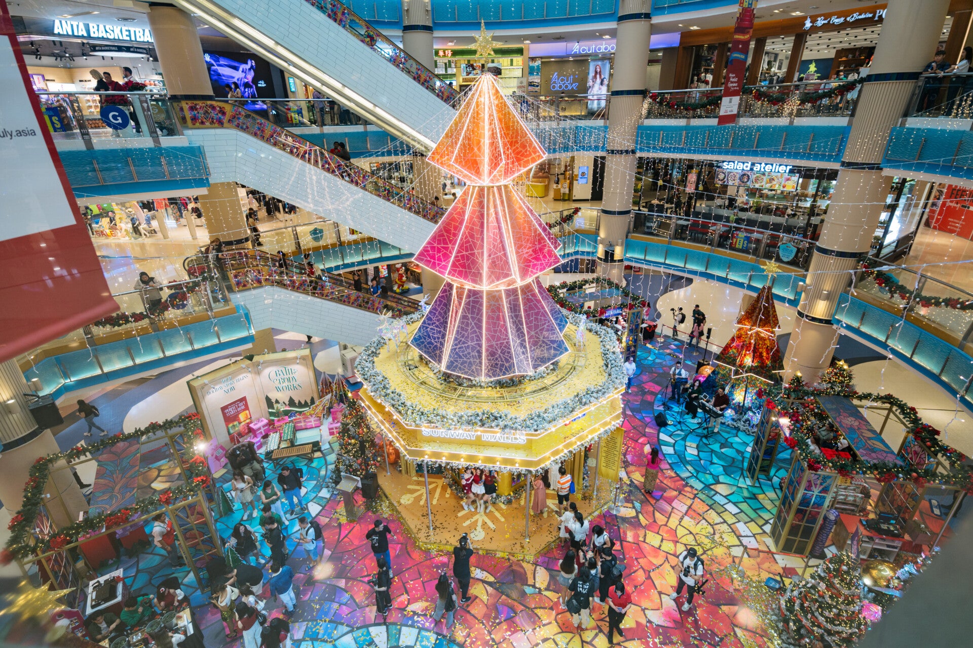 Step Into Sunway Malls' Kaleidoscope of Christmas Colourama This ...