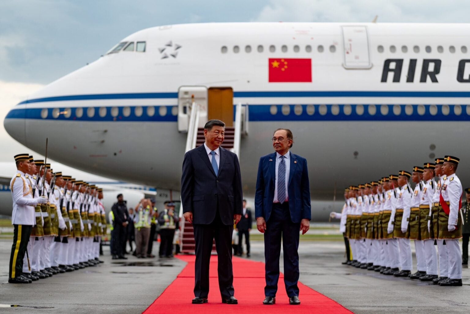 Trump Claims Xi Jinping’s SE Asia Tour Aims to Mess With US, Here's Why ...