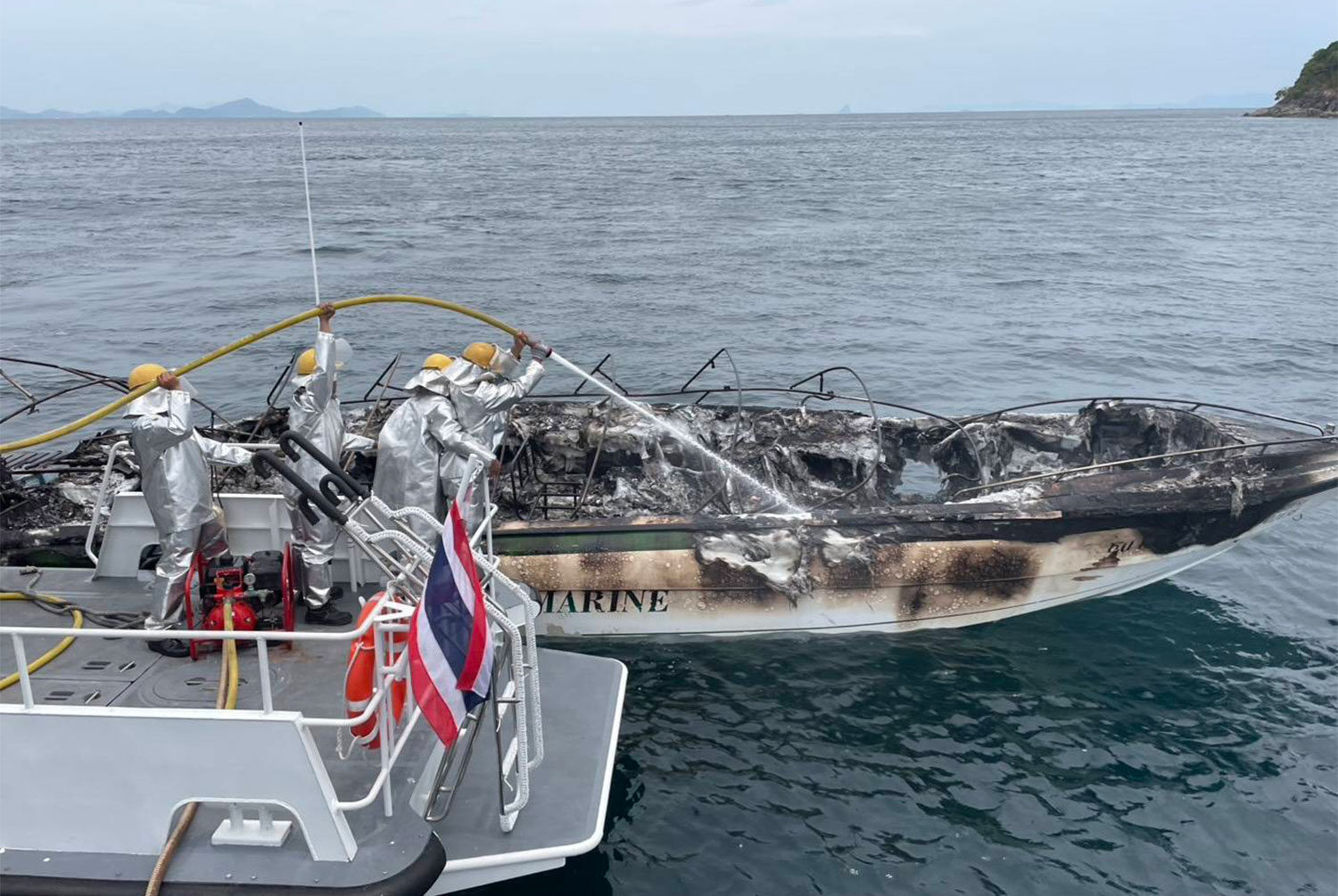 Tourist Speedboat Completely Destroyed After Exploding Near Phuket ...