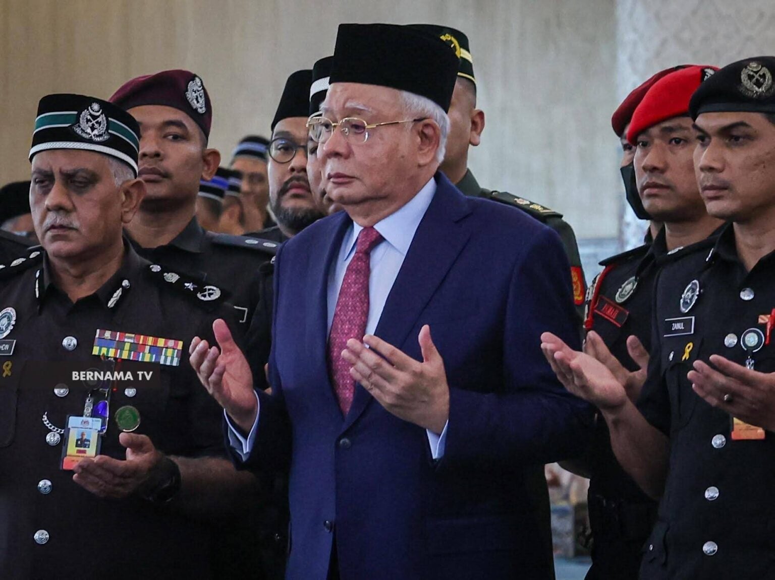 "Najib's era was the best" - Najib's Son Says Everyone Wants His Father ...