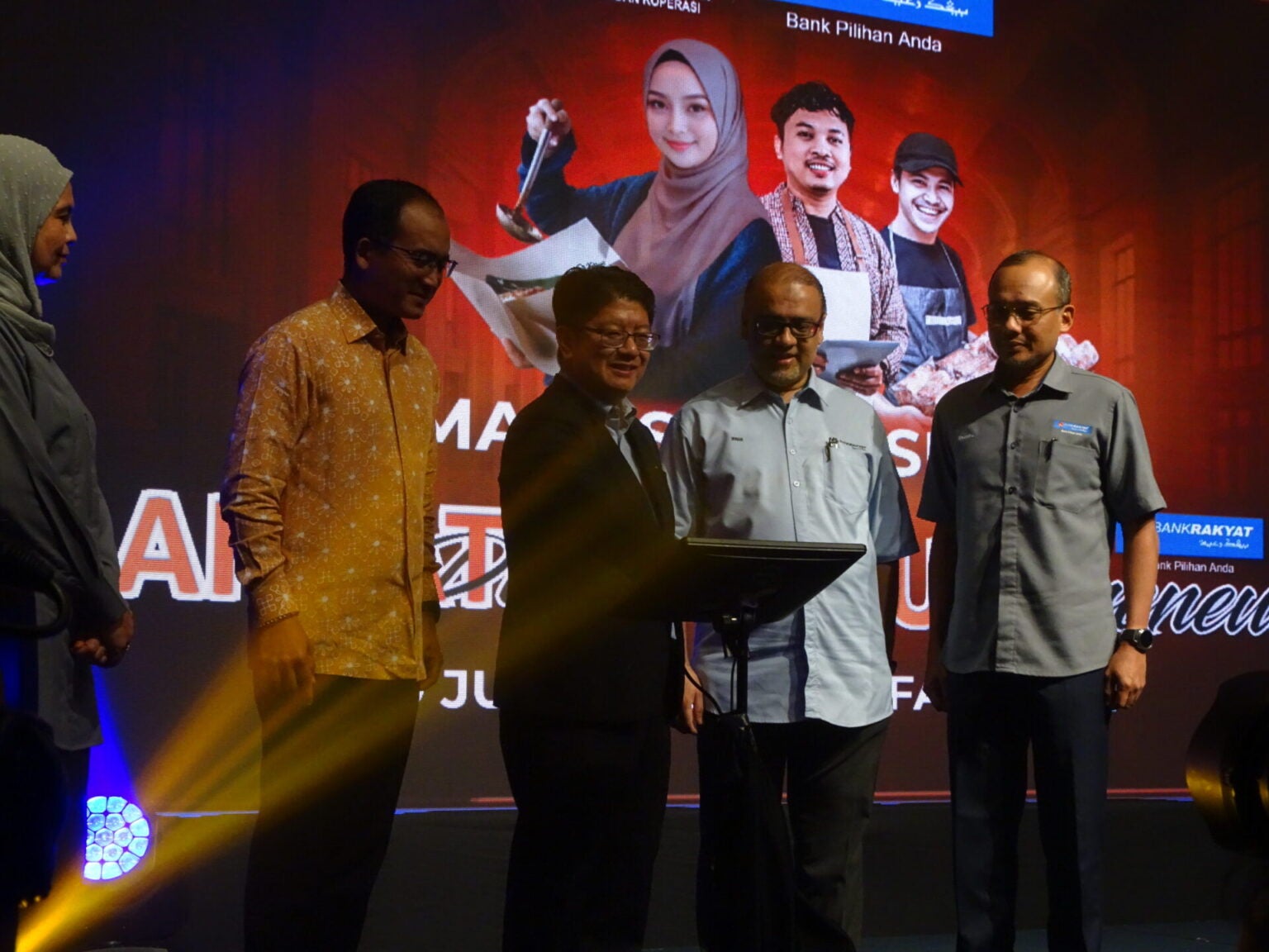 Bank Rakyat Empowers RAKYATpreneur & UNIpreneur 2025: Adapting ...