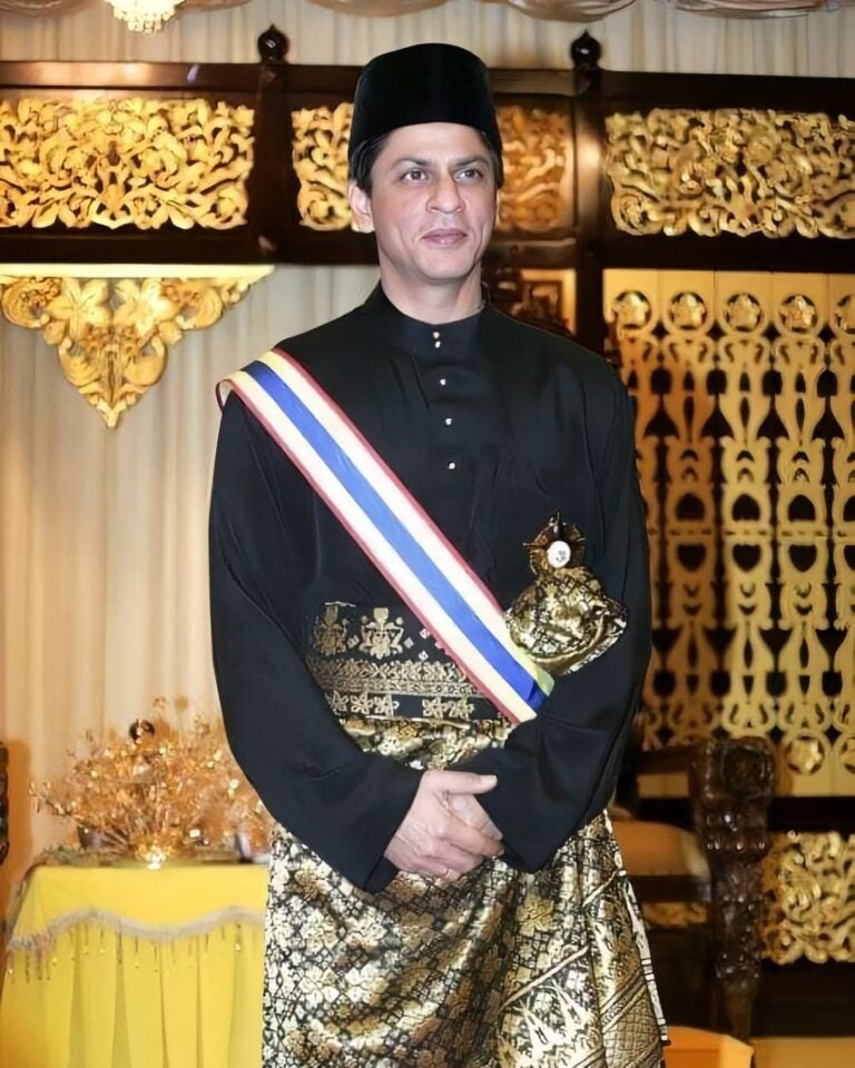 Datuk Fan Bingbing, Datuk Jackie Chan & 5 Other Foreign Celebrities ...