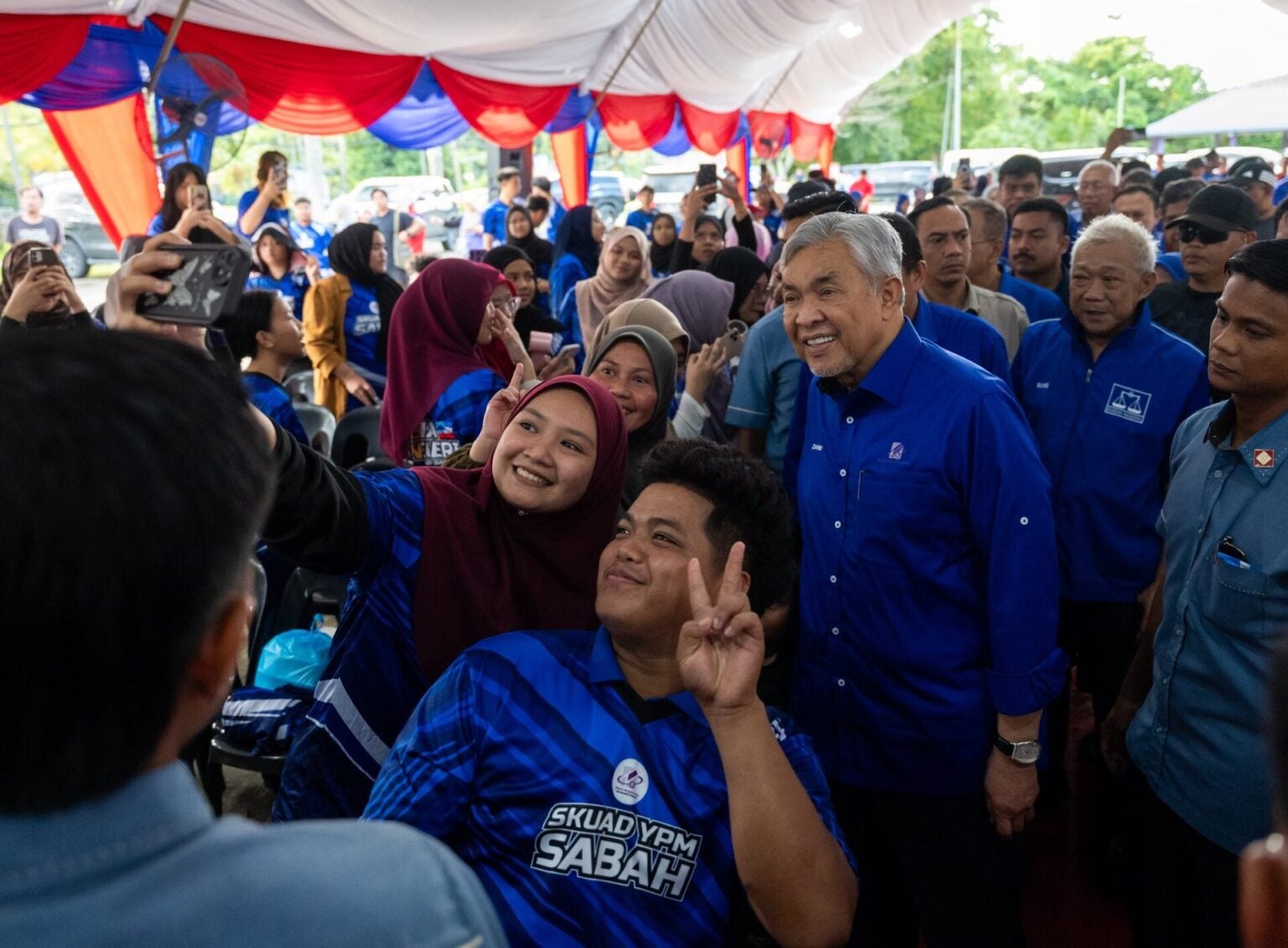 “Make Sabah blue again” - Zahid Hamidi Says State Experienced ...