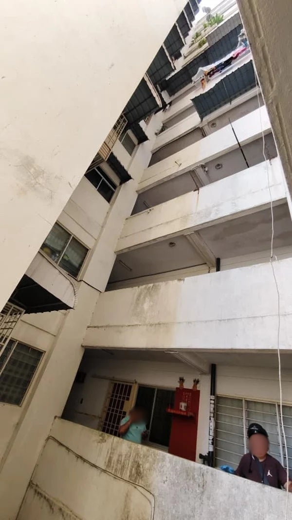 27yo Woman Dies After Falling from 17th Floor of Penang Flat After ...
