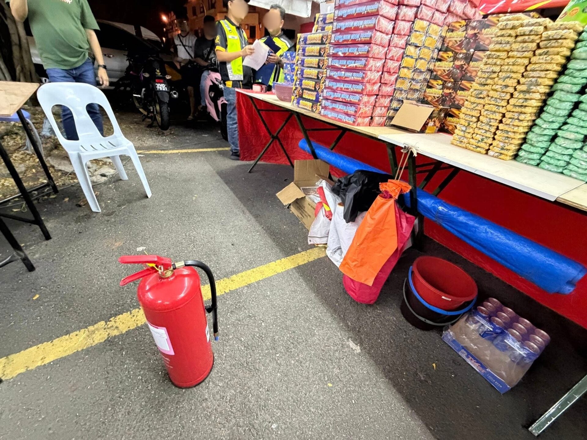 "It's compulsory" — MPKj Councillor Shocked as Only 1 Fireworks Vendor ...