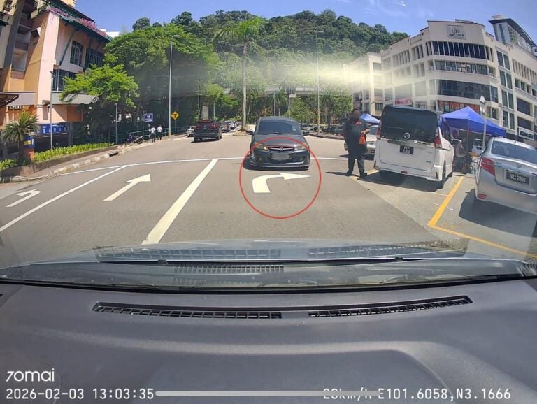 Man Drives Against Traffic in PJ & Allegedly Threatens Another Road ...